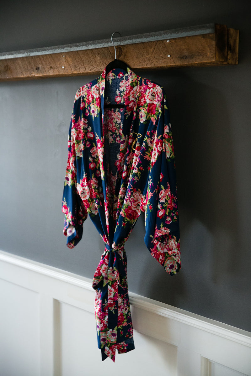 Bridal Robe and Stemless Wine Cup Gift Box - Bridesmaid Gifts ...